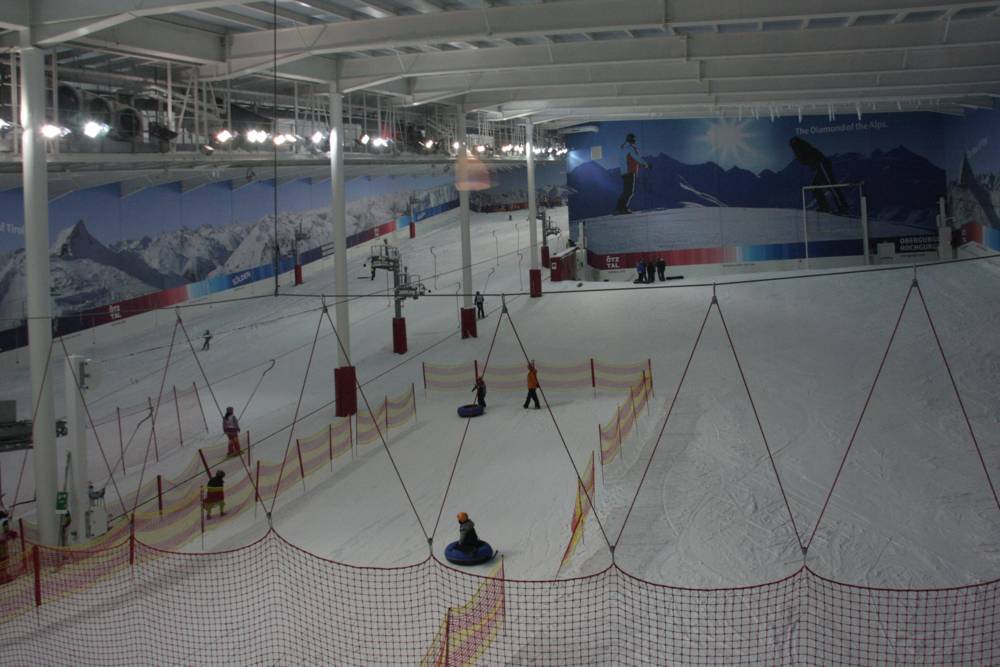 Indoor ski area The Snow Centre – Hemel Hempstead - Skiing The Snow ...