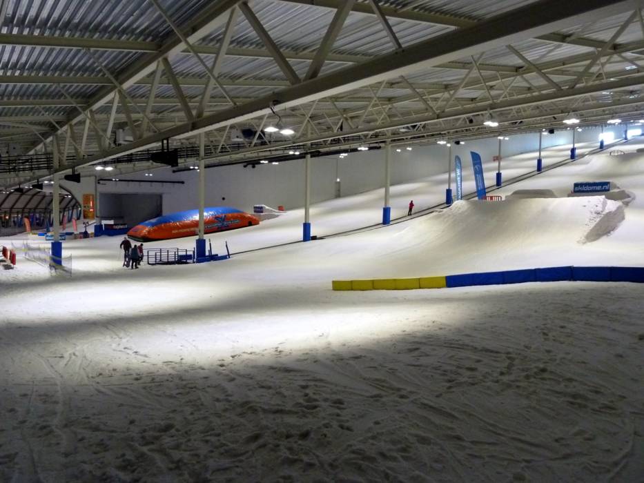 Indoor ski area Rucphen Skidome - Skiing Rucphen Skidome
